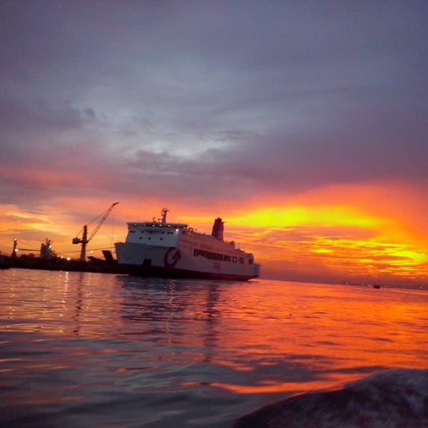 Photos at Vano Beach Resort - 7 tips