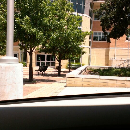 Chestnut Hall - 1800 W Chestnut St