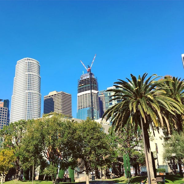 FIDM: The Annex - College Lab in Los Angeles