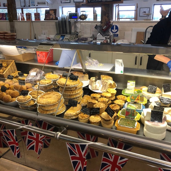 Albion Farm Shop - Food and Beverage Retail in Delph