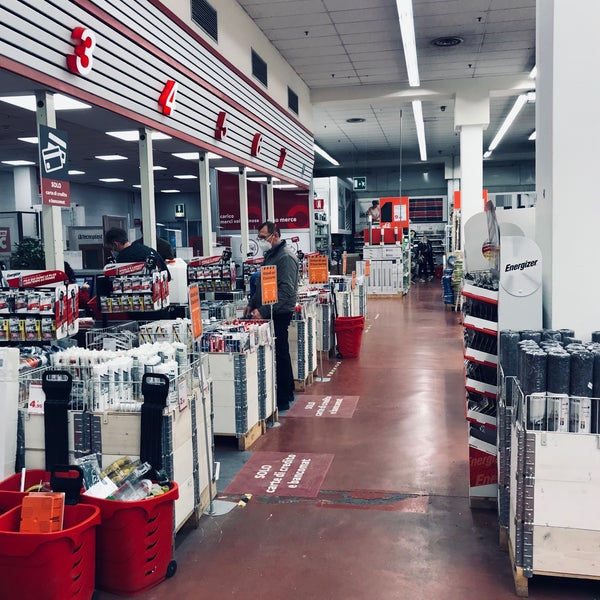 Brico Center - Hardware Store in Padova