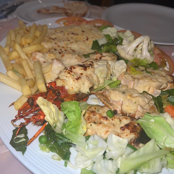 Photos at Al Banoosh - 324 tips