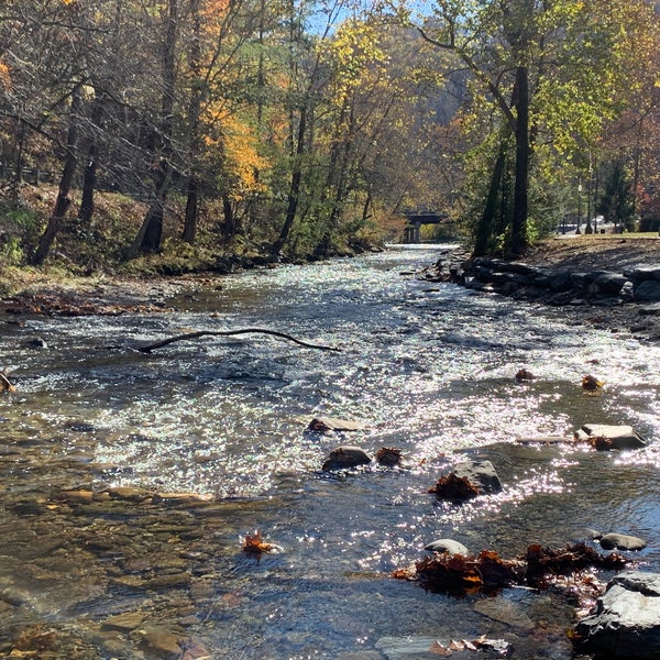 Cherokee Indian Reservation - Historic and Protected Site in Qualla