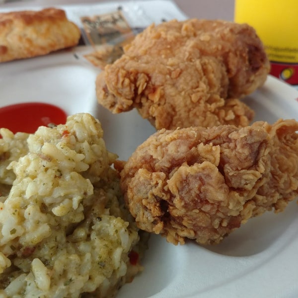 Bojangles' Famous Chicken 'n Biscuits - Fast Food Restaurant