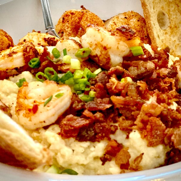 Relish Craft Kitchen & Bourbon Bar - Café in Northwest Raleigh