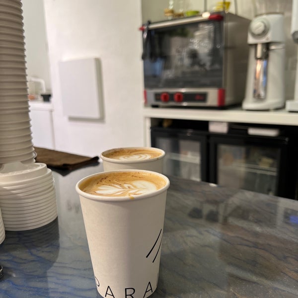 Parallel Cafe - Café