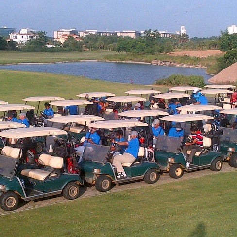 Photos at Boulder Hills Golf Club - Gachibowli - 4 tips from 163 visitors