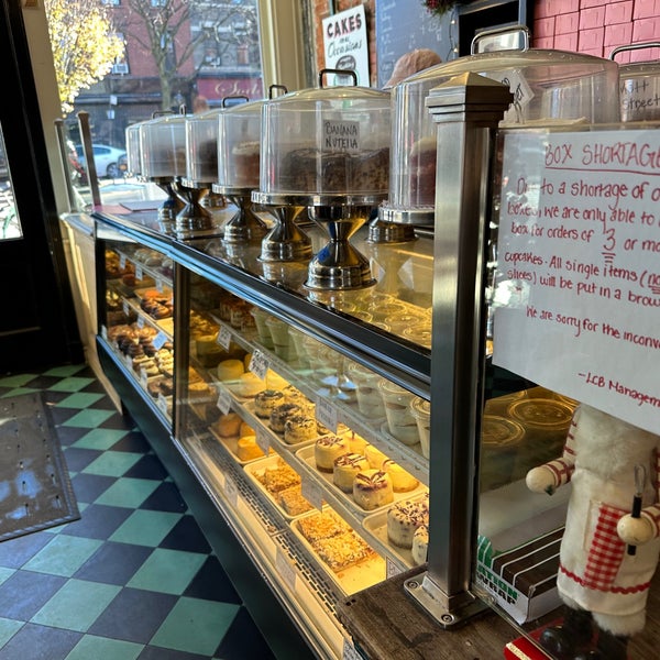 Little Cupcake Bakeshop - Prospect Heights - 598 Vanderbilt Ave