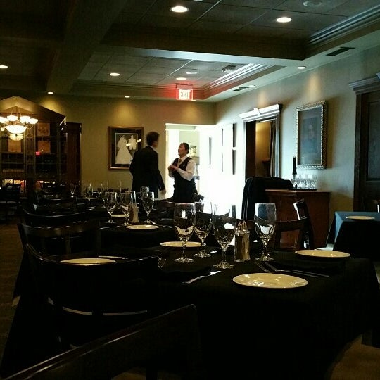 Photos at Giovanni's Ristorante - Italian Restaurant in Detroit