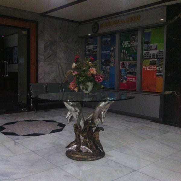 Photos at Wisma SMR - 10 tips