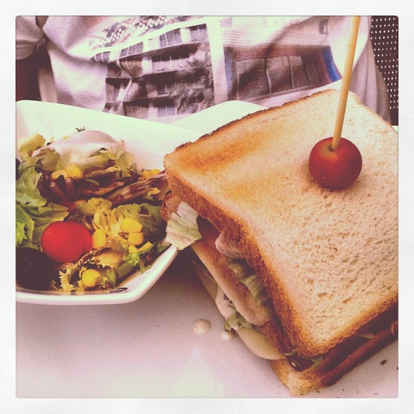 Cafe Chic - Avenida de Madrid, 16