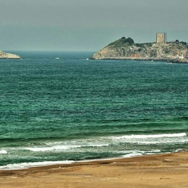 Kumbaba Plajı - Beach in Meşrutiyet
