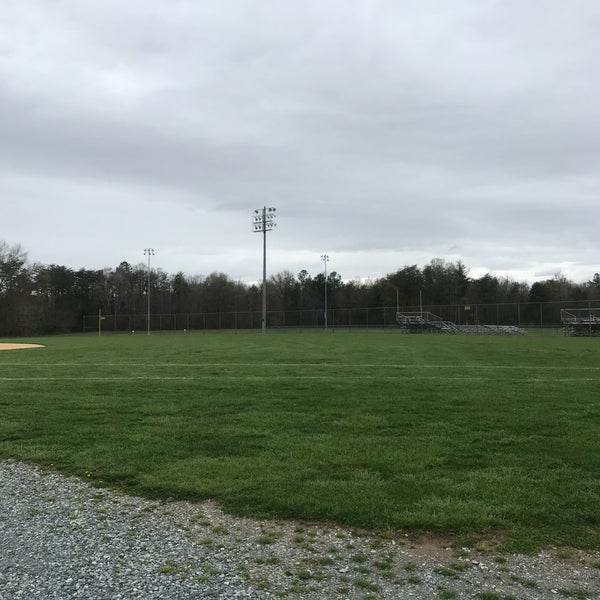 Laurel Springs Park - Park
