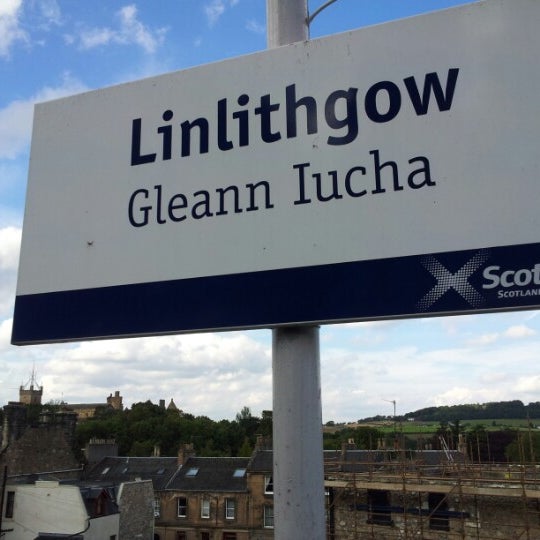 Linlithgow Railway Station (LIN) - Station Rd