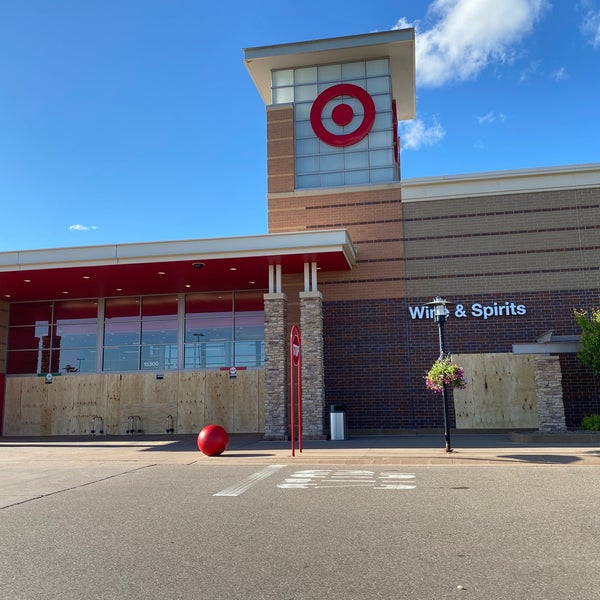 Target - Brooklyn Park - Maple Grove - 12 tips from 2335 visitors