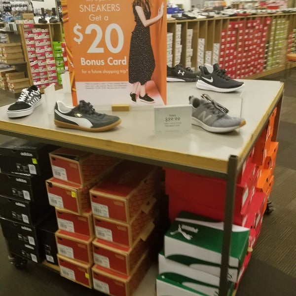 DSW Designer Shoe Warehouse - Shoe Store in Washington
