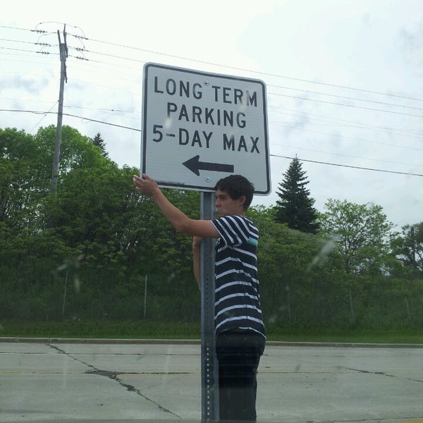 Holt Park & Ride Lot - Morgandale - Milwaukee, WI