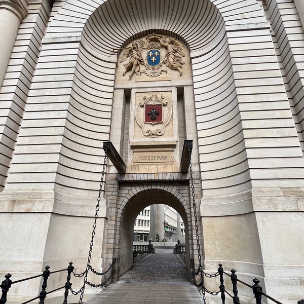 Porte de Paris - Historic and Protected Site in Lille