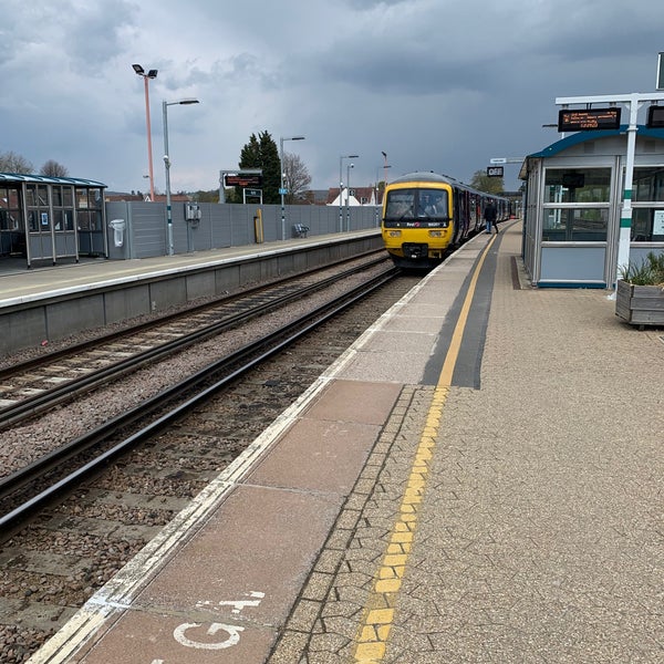 Photos at Redhill Railway Station (RDH) - Rail Station in Redhill