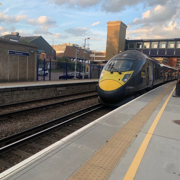 Gravesend Railway Station (GRV) - Gravesend, Kent