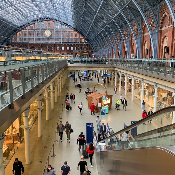 London St Pancras International Railway Station (STP) - Rail Station in ...
