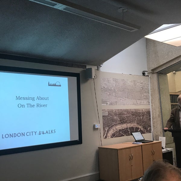 Guildhall Library - Library in City of London