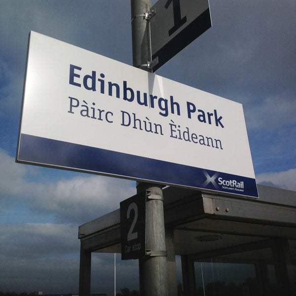 Photos at Edinburgh Park Railway Station (EDP) - Sighthill - 11 tips ...