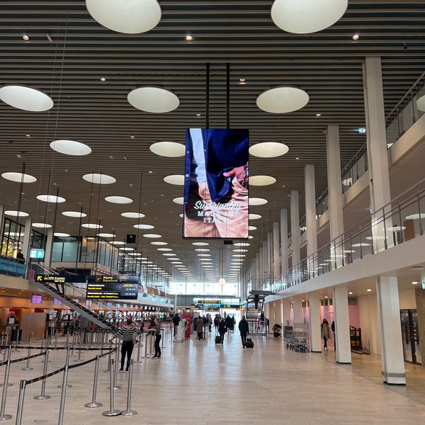 Photos at Terminal 2 - CPH Airport