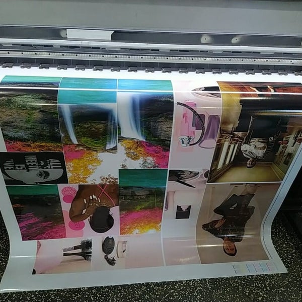 VECTOR CREATIVE - Design Studio