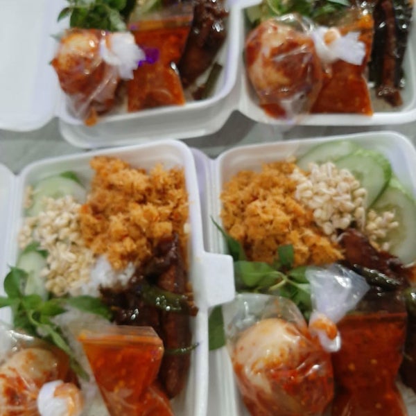 Dapur Bubi - Jatinegara - Jalan Pancawarga III Gang 36 RT.13/05 No.10