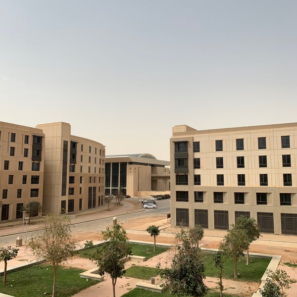 KAAUH | Administration Buliding - مطار الملك خالد الدولي - الرياض ...