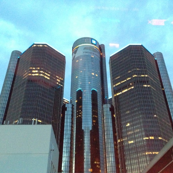 Photos at Blue Cross Blue Shield of Michigan Tower 500 Renaissance ...