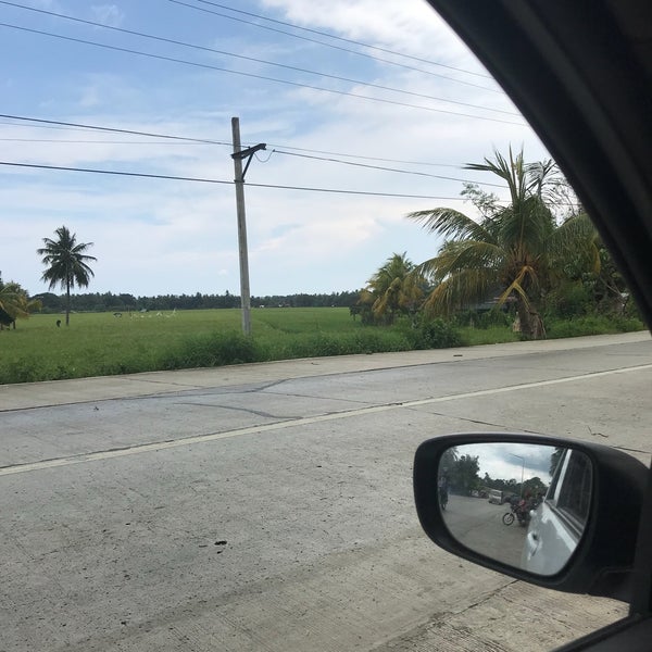 Manicahan Barangay Hall - Town Hall