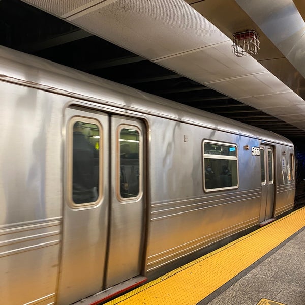 Photos at MTA Subway - Lexington Ave/63rd St (F/Q) - Upper East Side ...