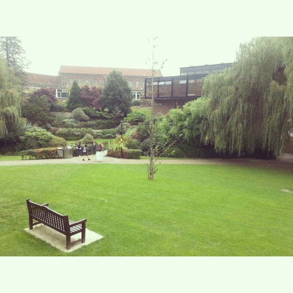 Shackleton Building (no. 44)