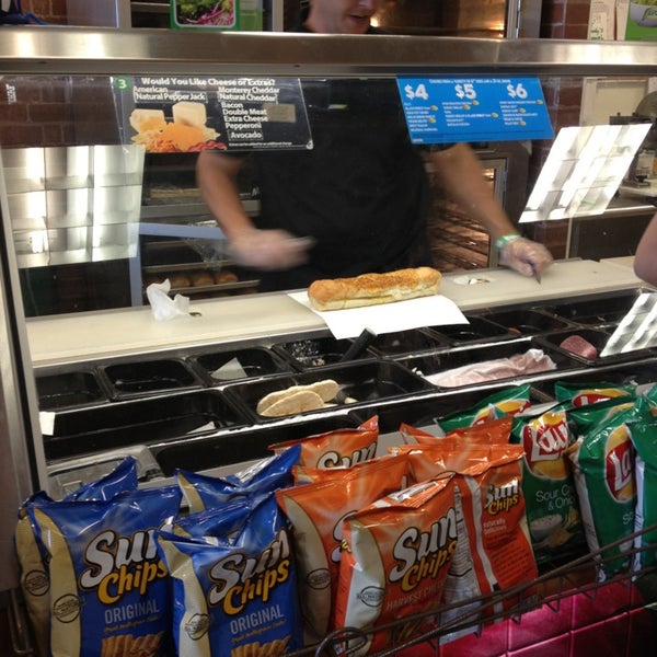 SUBWAY - Sandwich Spot