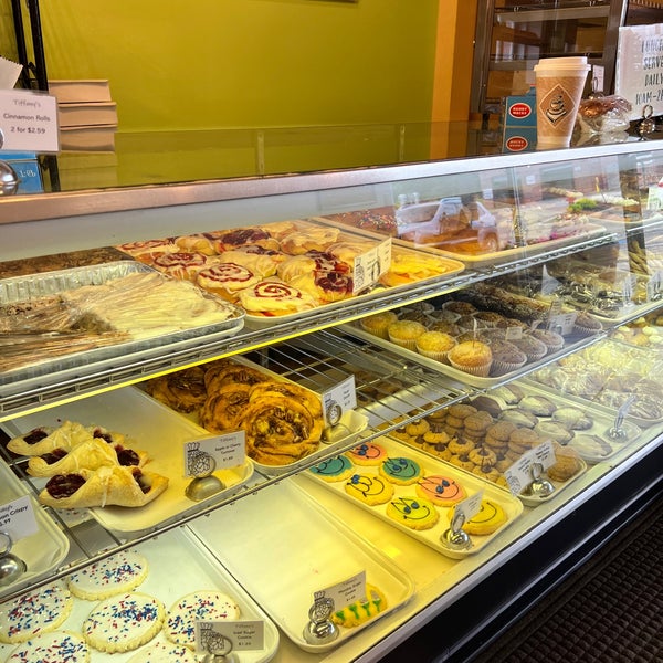 Tiffany's Bakery - Bakery in Fairlawn