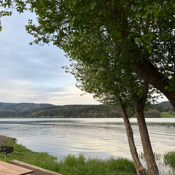 Henry Hagg Lake - Lake