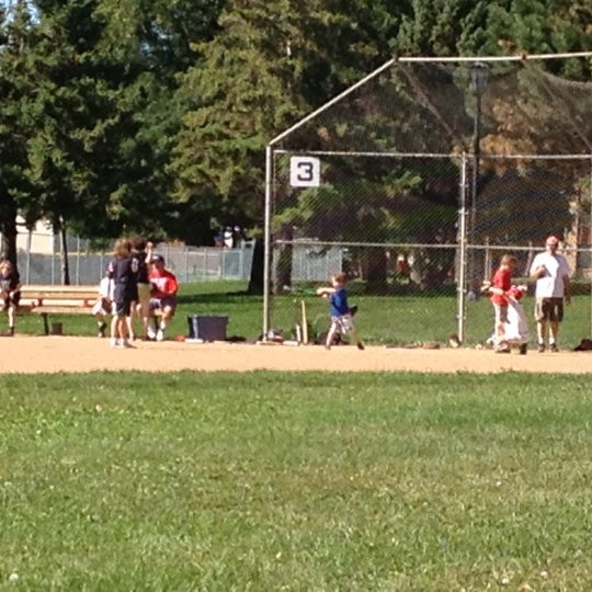 Van Cleve Park - Playground in Minneapolis
