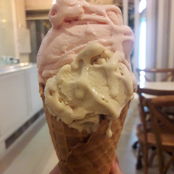 La Ricchi Ice Cream - Ice Cream Parlor in Surabaya