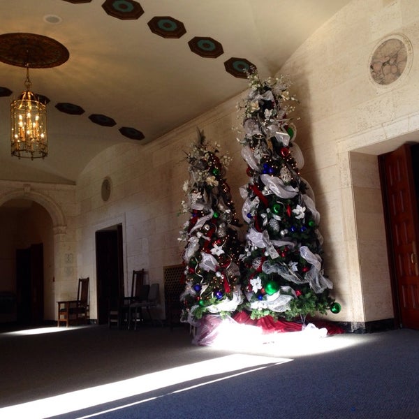 Photos at Memorial Chapel, University of Redlands - Church in North ...