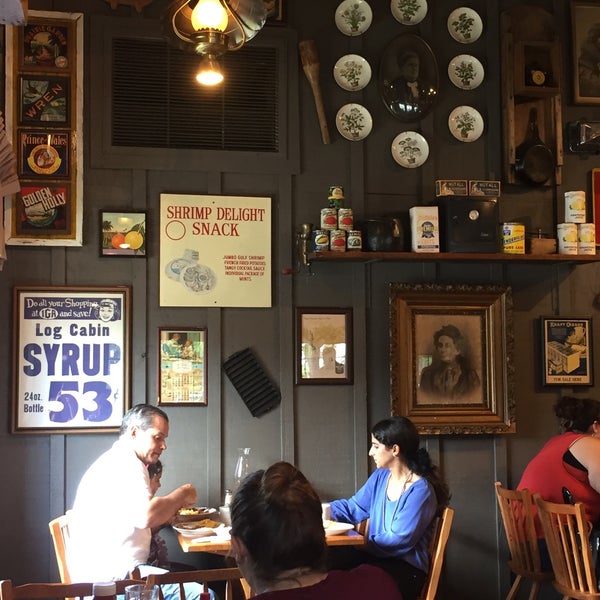 Cracker Barrel Old Country Store - 66 tips