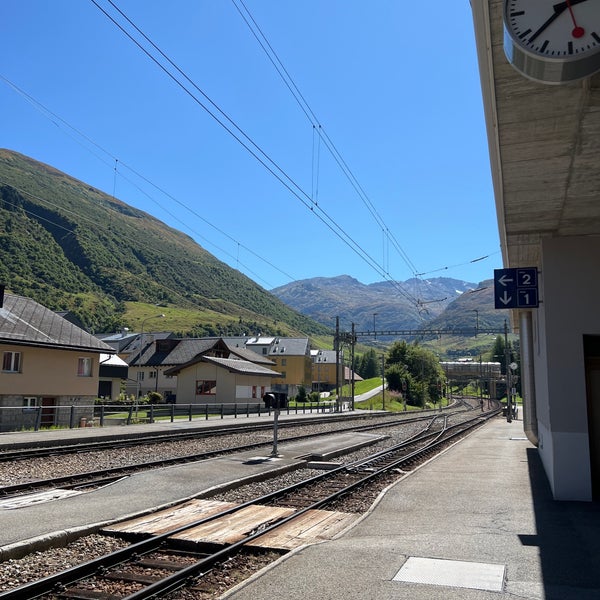Autoverlad Furka Realp (MGB) - Rail Station