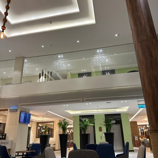 Holiday Inn & Suites al Jubail - 3 tips from 1232 visitors