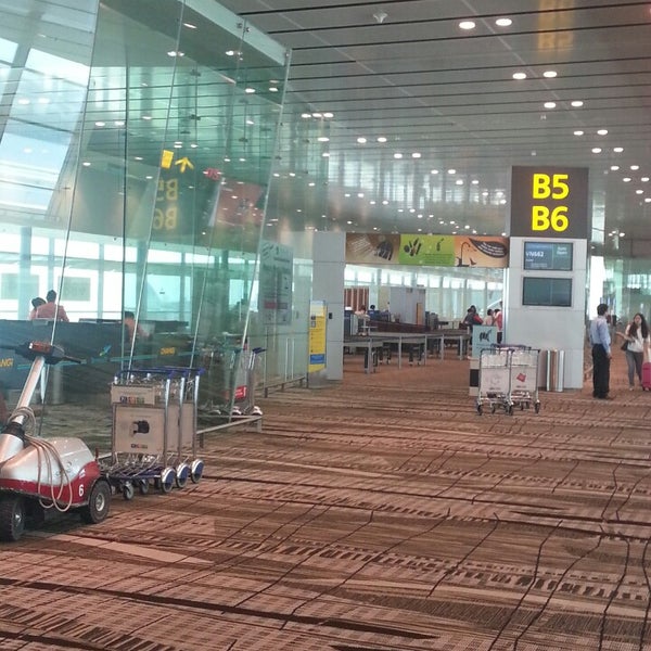 Gate B5
