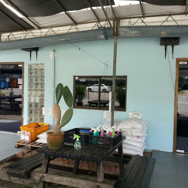 Photos at Kin Yan Agrotech Pre Ltd - Farm in Singapore