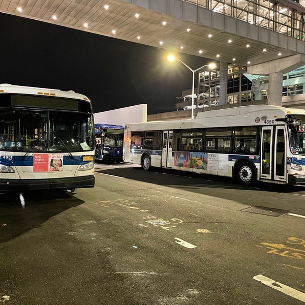 MTA Bus - Q3/Q10/Q10LTD/B15 (JFK Airport-Terminal 5) - Bus Line in Jamaica
