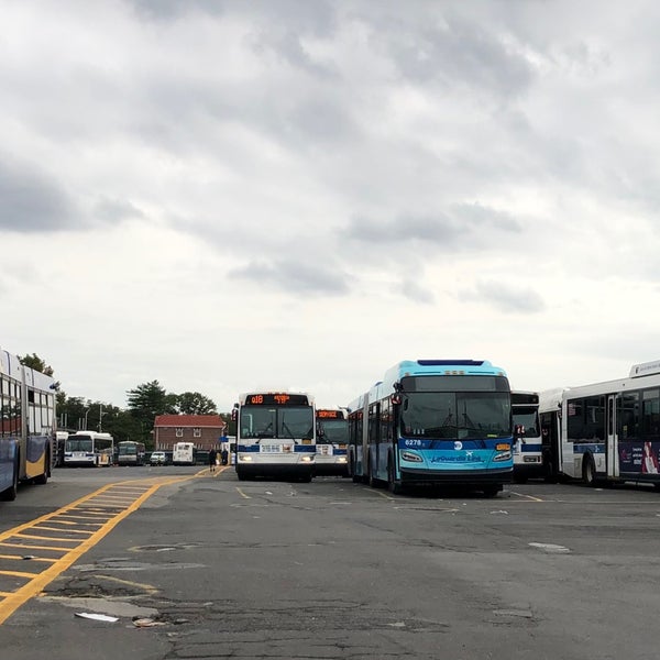 MTA LaGuardia Bus Depot - 1 tip from 72 visitors