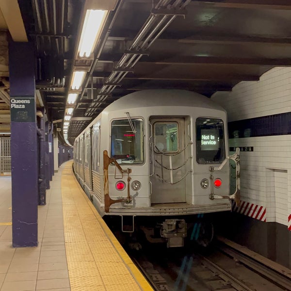 Photos at MTA Subway - Queens Plaza (E/M/R) - Metro Station