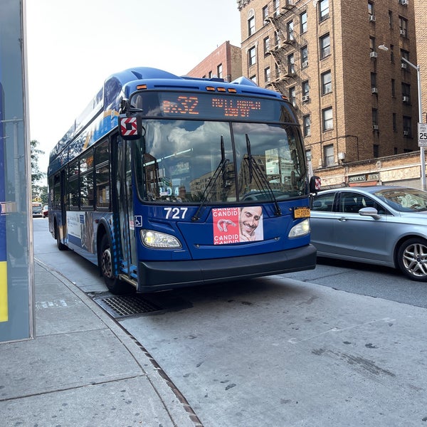 MTA MaBSTOA Bus at W. Kingsbridge Road & University Ave (MLK Blvd ...
